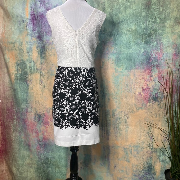 Studio One | Dresses | Studio One Romantic Floral Design Sleeveless ...